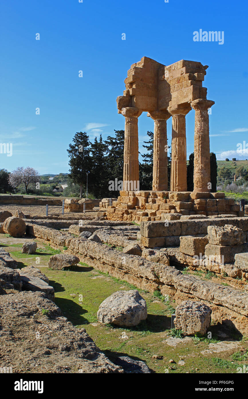 Valley of the Temples, Agrigento Stock Photo - Alamy