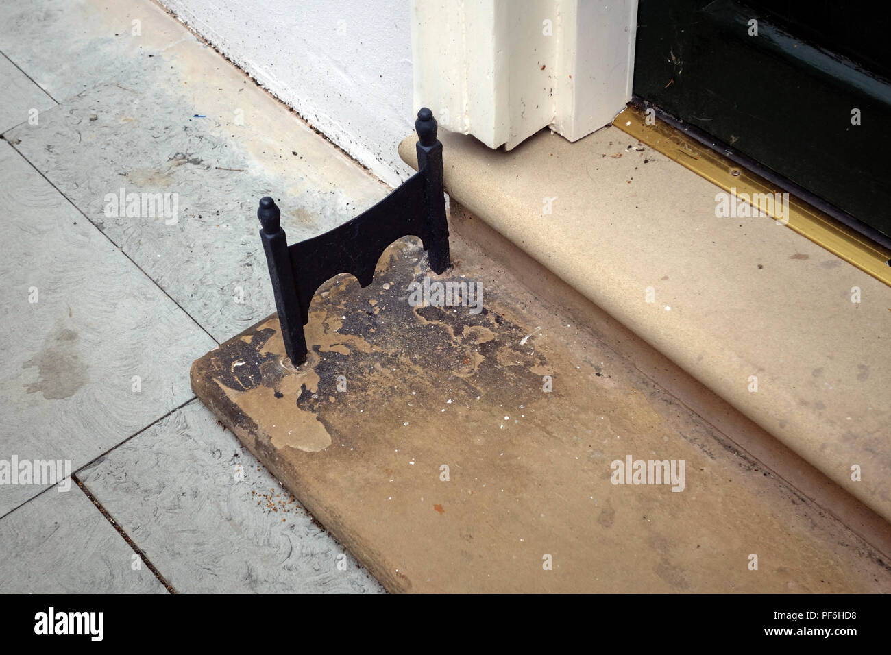 Cast Iron Steps High Resolution Stock Photography and Images - Alamy