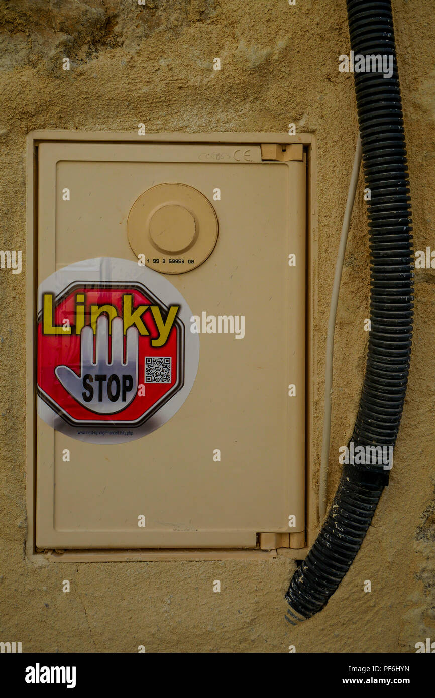 Controversial electricity meter linky hi-res stock photography and ... Controversial electricity meter linky hi-res stock photography and ...