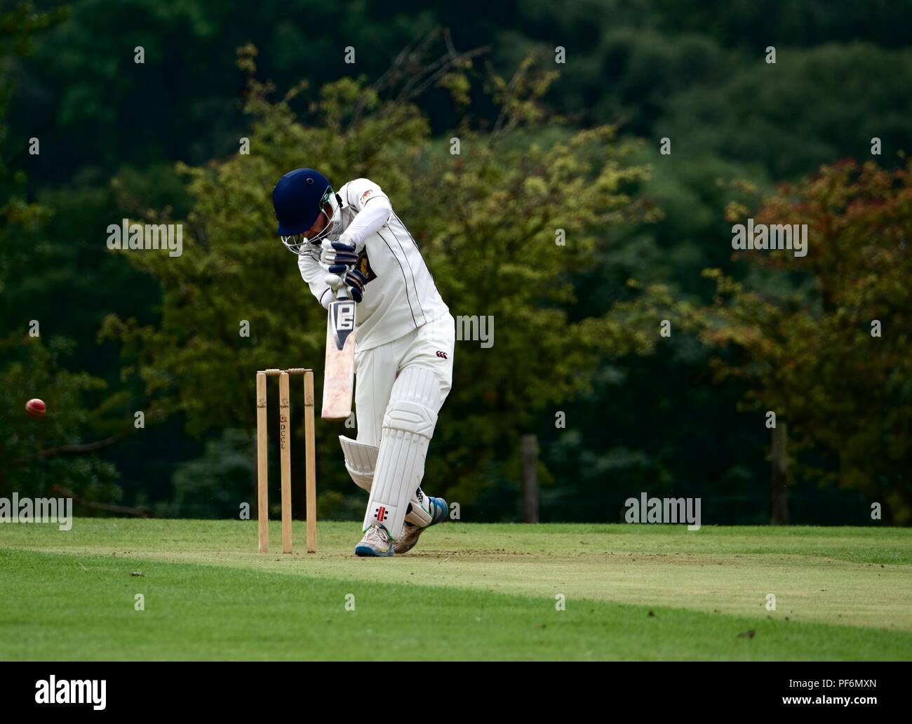 Charlesworth and chisworth cricket hi-res stock photography and images ...