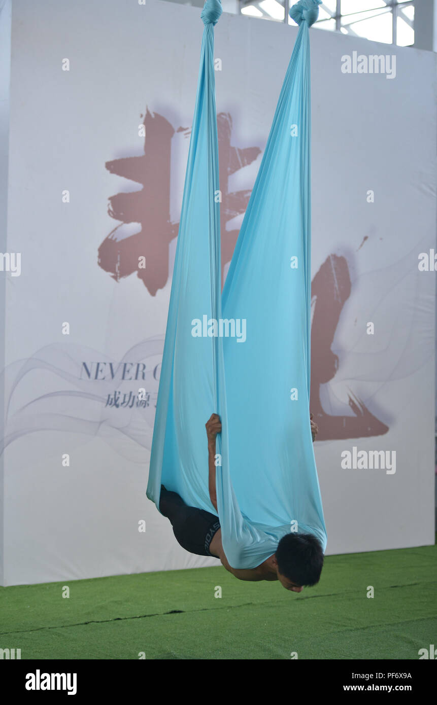 Anti gravity man hi-res stock photography and images - Alamy