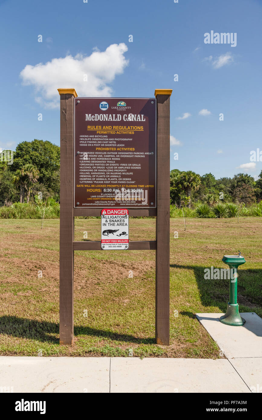 Boat ramp rules hi-res stock photography and images - Alamy