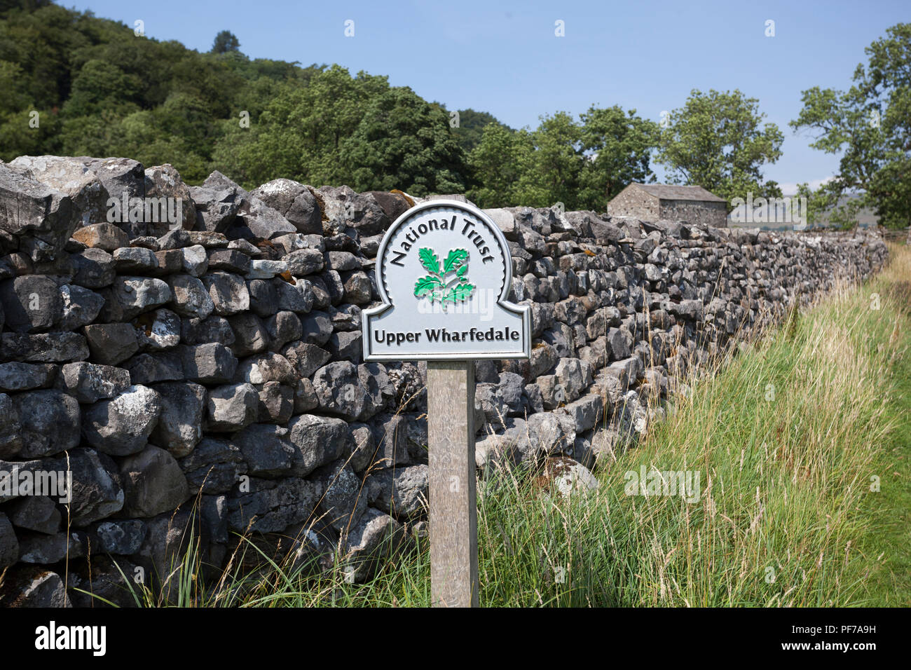 A national trust sign on the 'Dales Way' long distance footpath in the ...