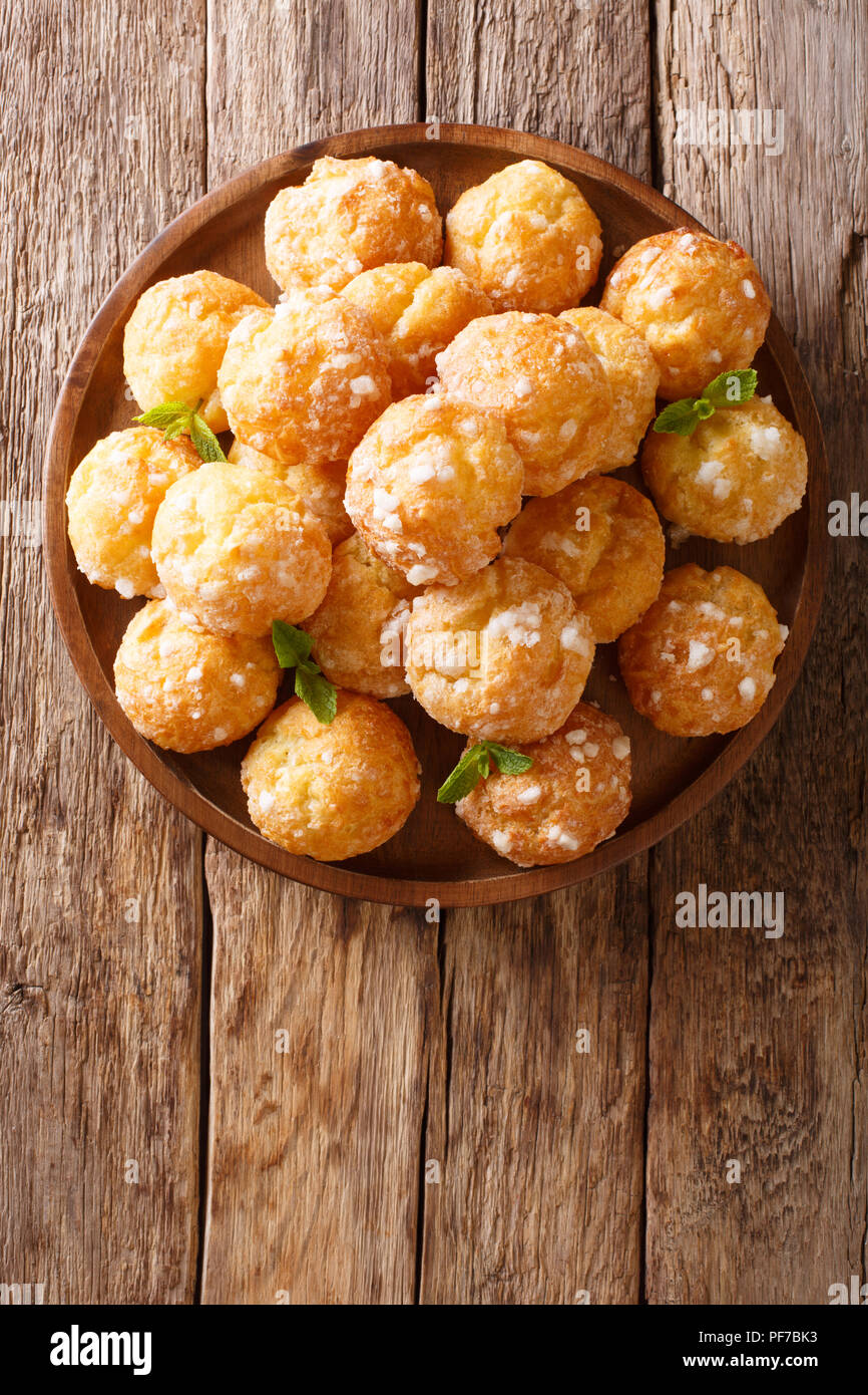 Brown sugar pearl puffs hi-res stock photography and images - Alamy
