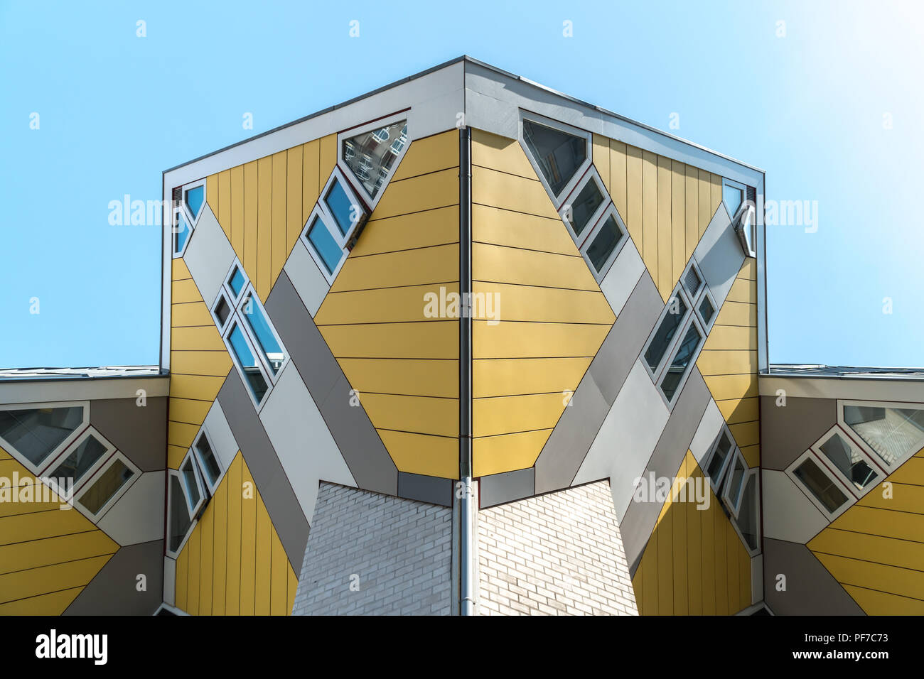Cube house in rotterdam hi-res stock photography and images - Alamy