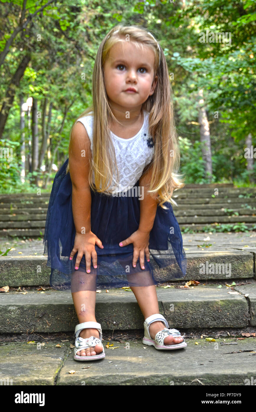 Portrait of 3 and a half years old girl Stock Photo - Alamy