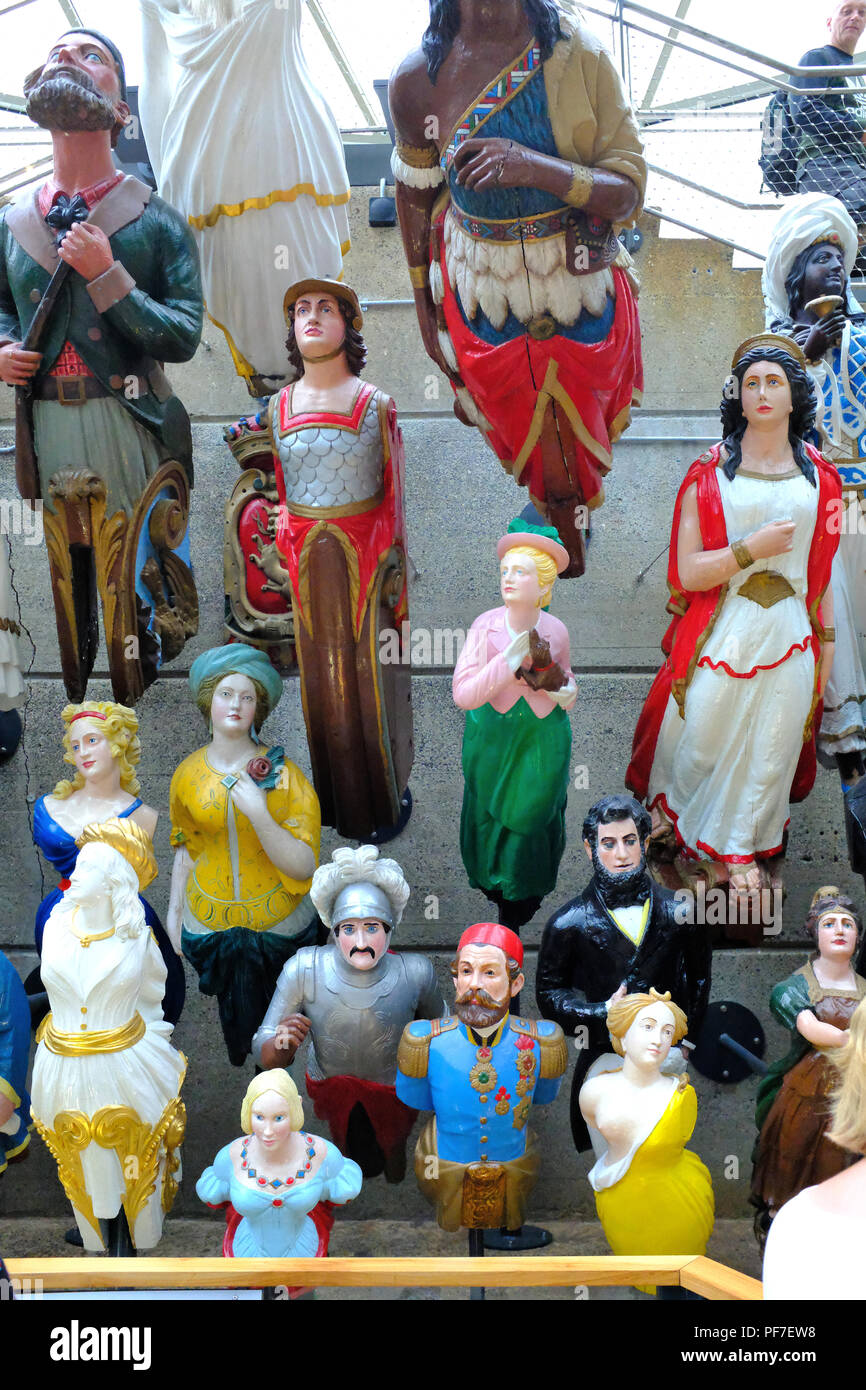 Ships figurehead collection hi-res stock photography and images - Alamy