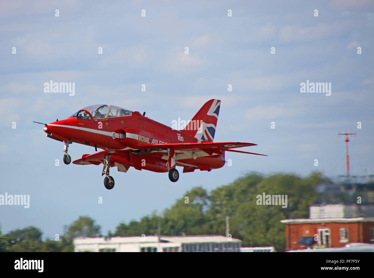 Biggin hill raf red arrows hi-res stock photography and images - Alamy
