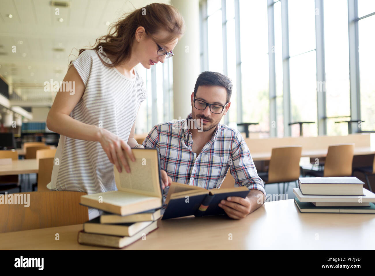 Student group university taking notes hi-res stock photography and ...