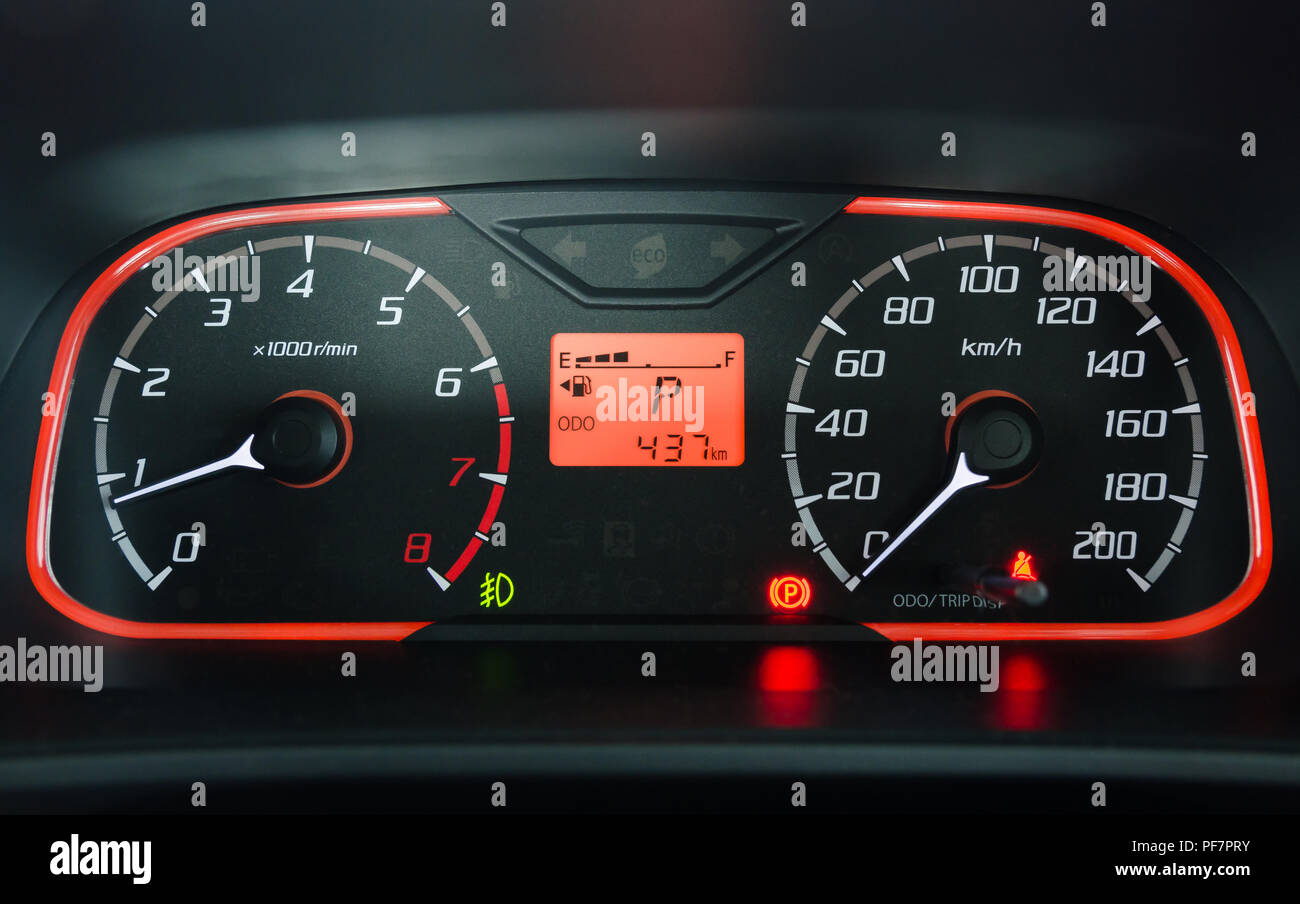 Dashboard layout hi-res stock photography and images - Alamy