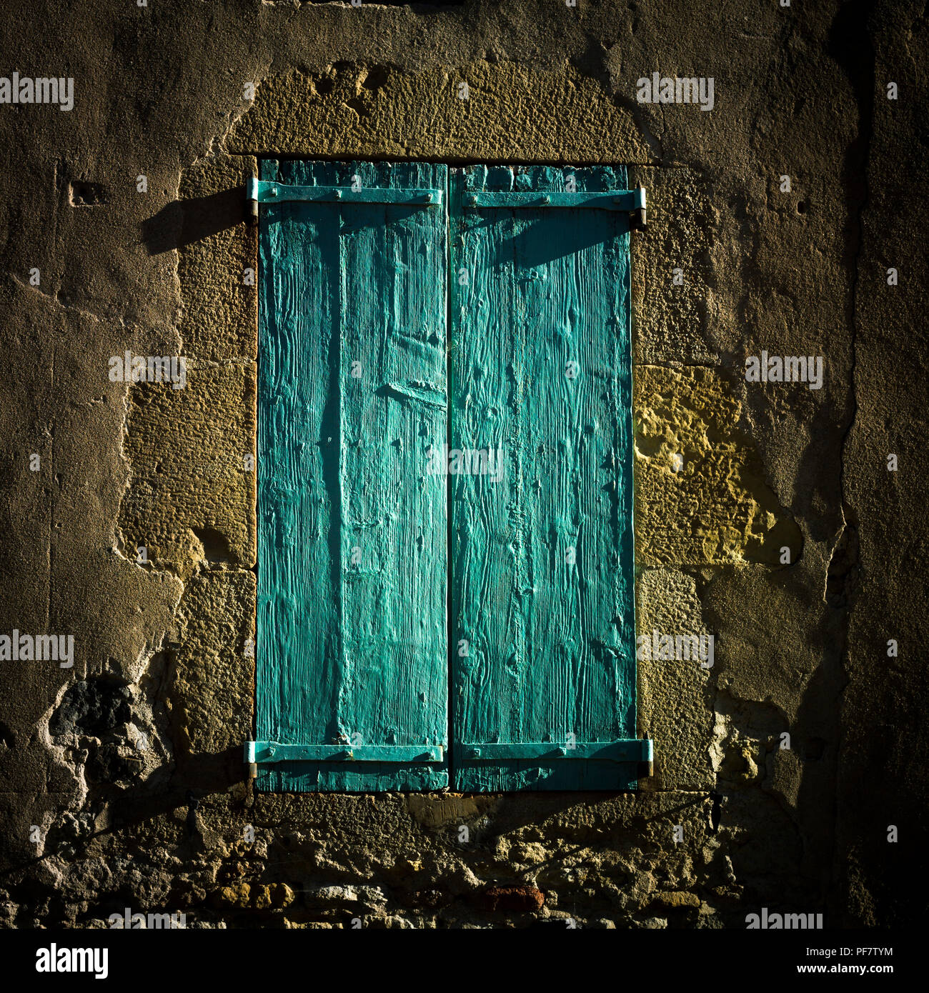 Closeup shot abandoned town hi-res stock photography and images - Alamy