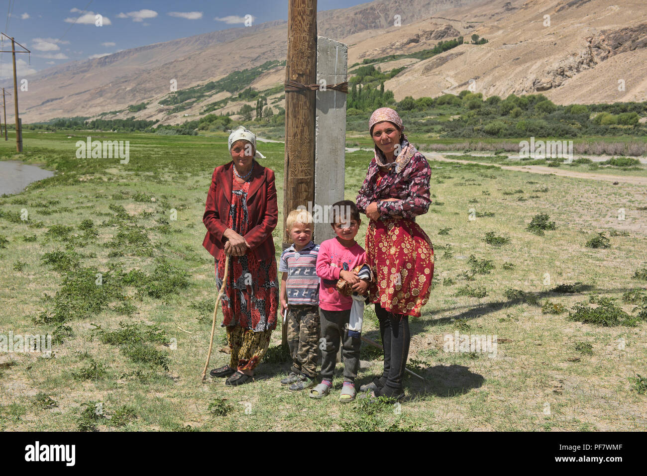 Villager family hi-res stock photography and images - Alamy