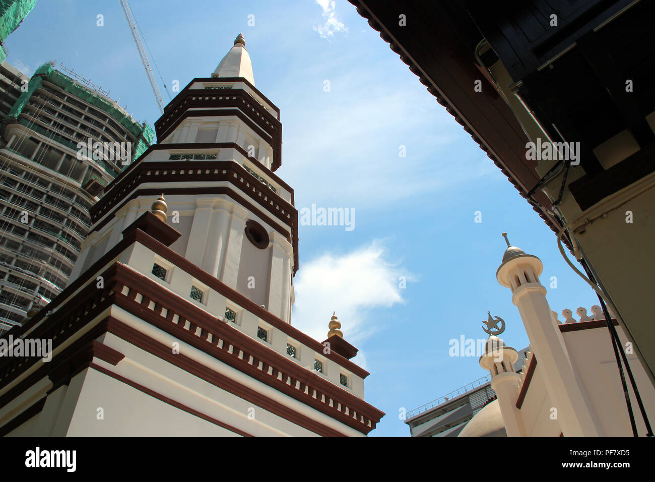 The Masjid Hajjah Fatimah in Singapore Stock Photo - Alamy