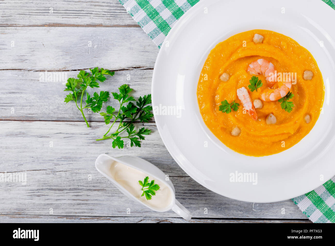 Hot pea soup spices hi-res stock photography and images - Alamy