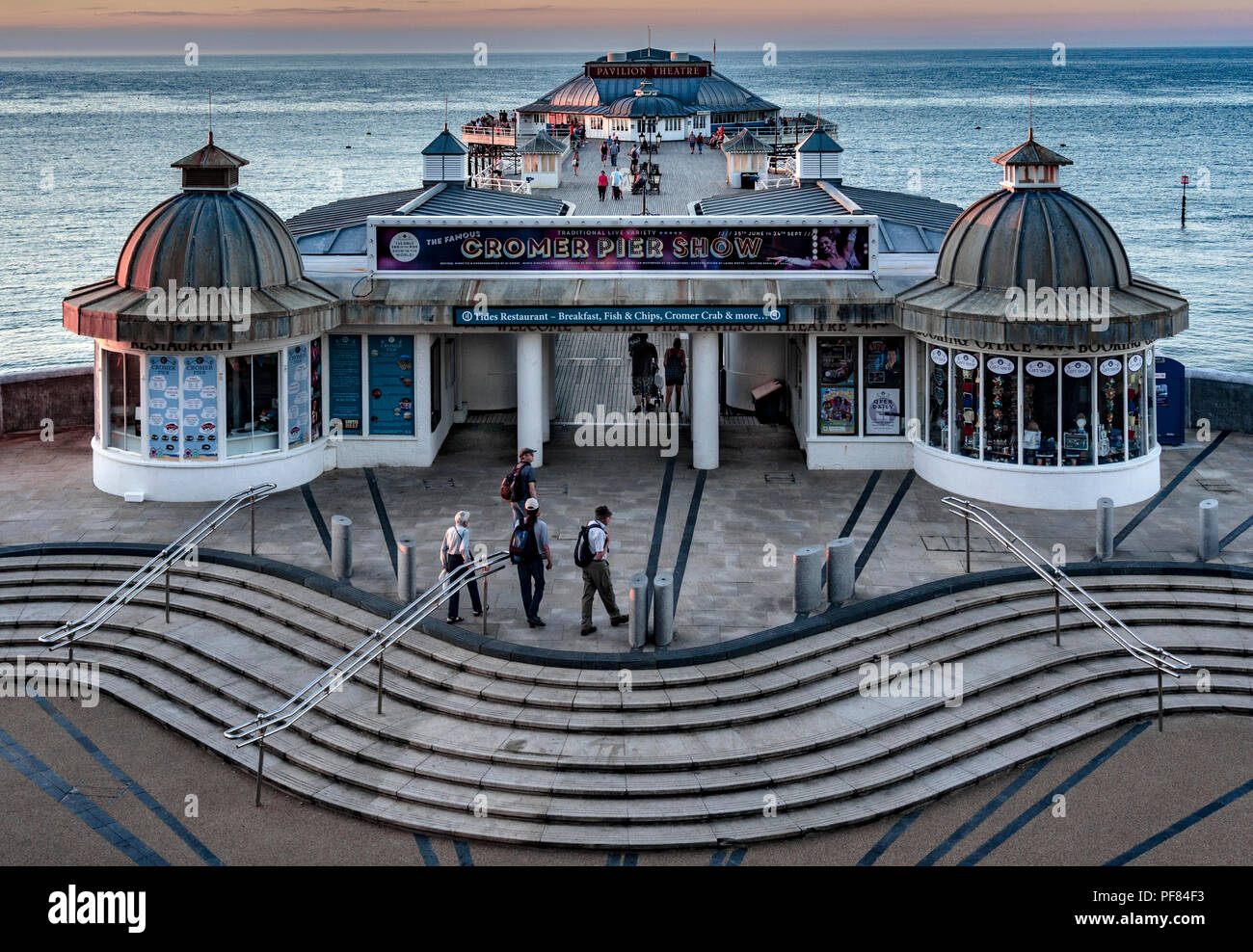 Ireland castle snow hi-res stock photography and images - Alamy