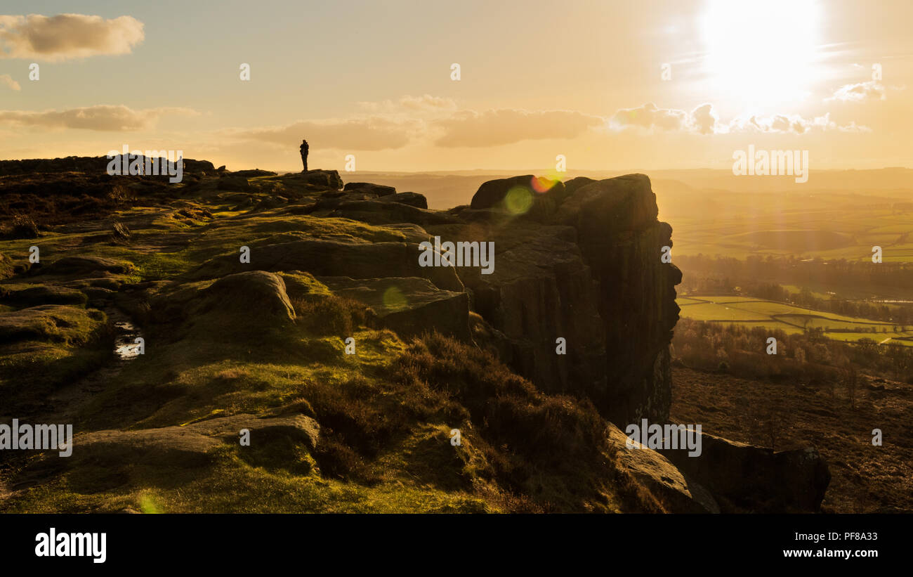 Sunset at Curbar Edge in the Peak District National Park Stock Photo ...