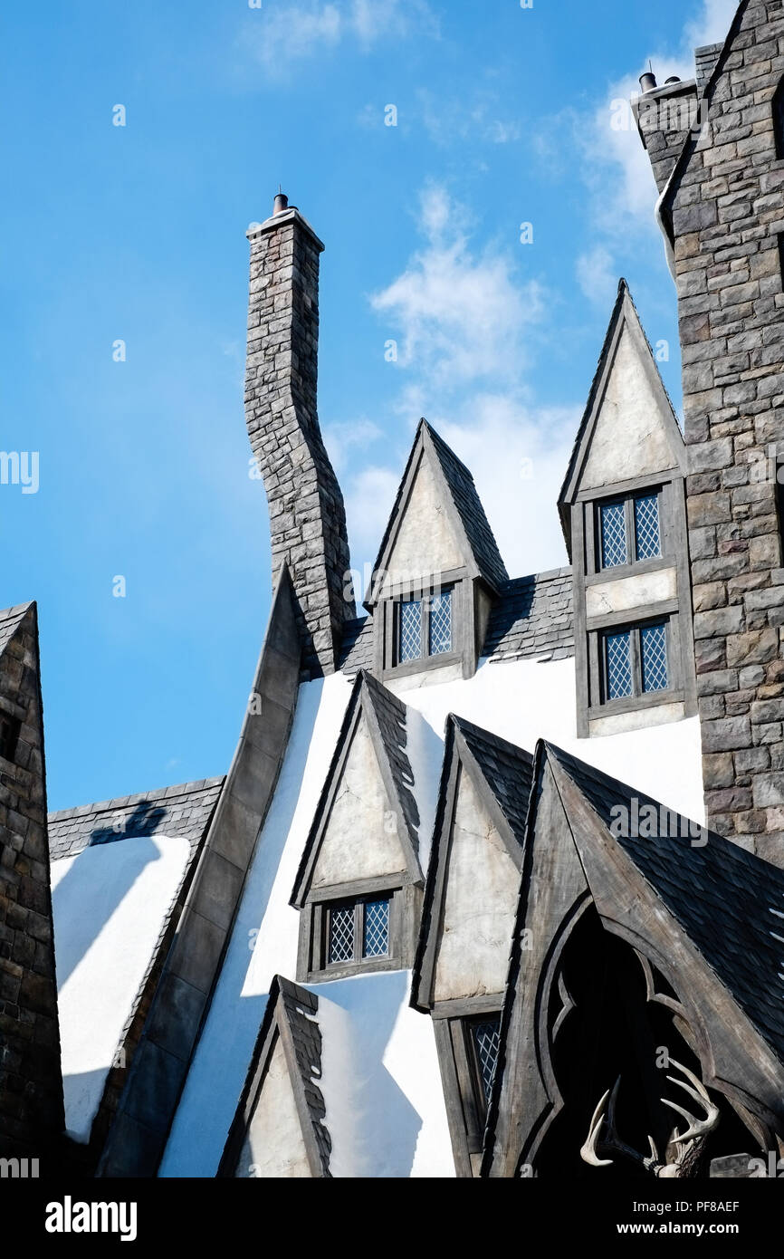 The Wizarding World of Harry Potter, the medieval castle in Universal ...
