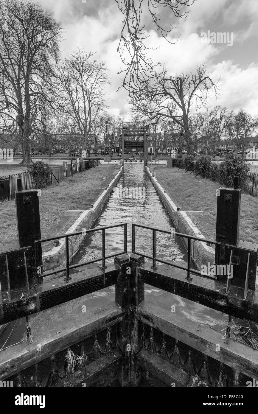 Bedford river hi-res stock photography and images - Alamy