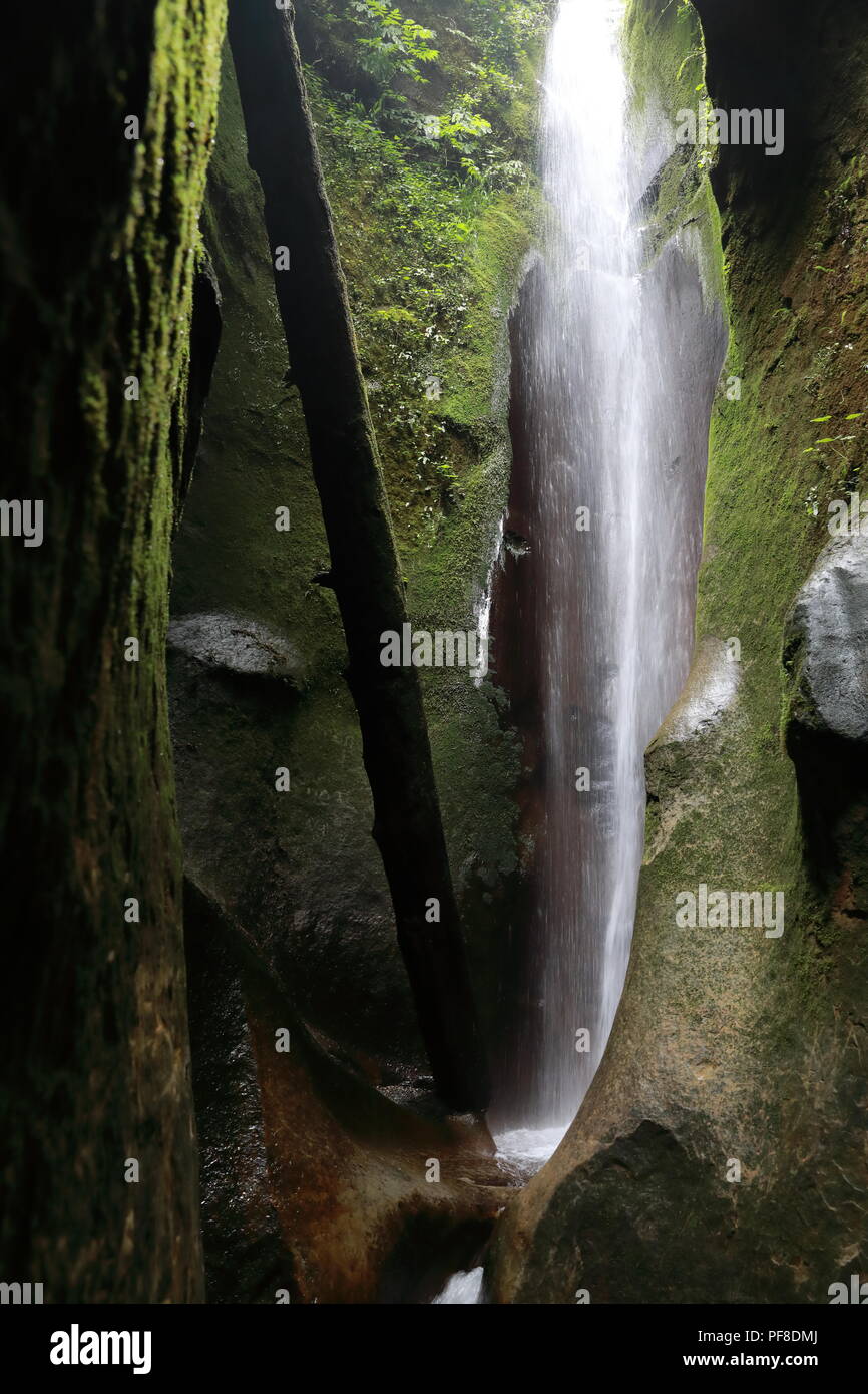 Hidden sombrio waterfall hi-res stock photography and images - Alamy