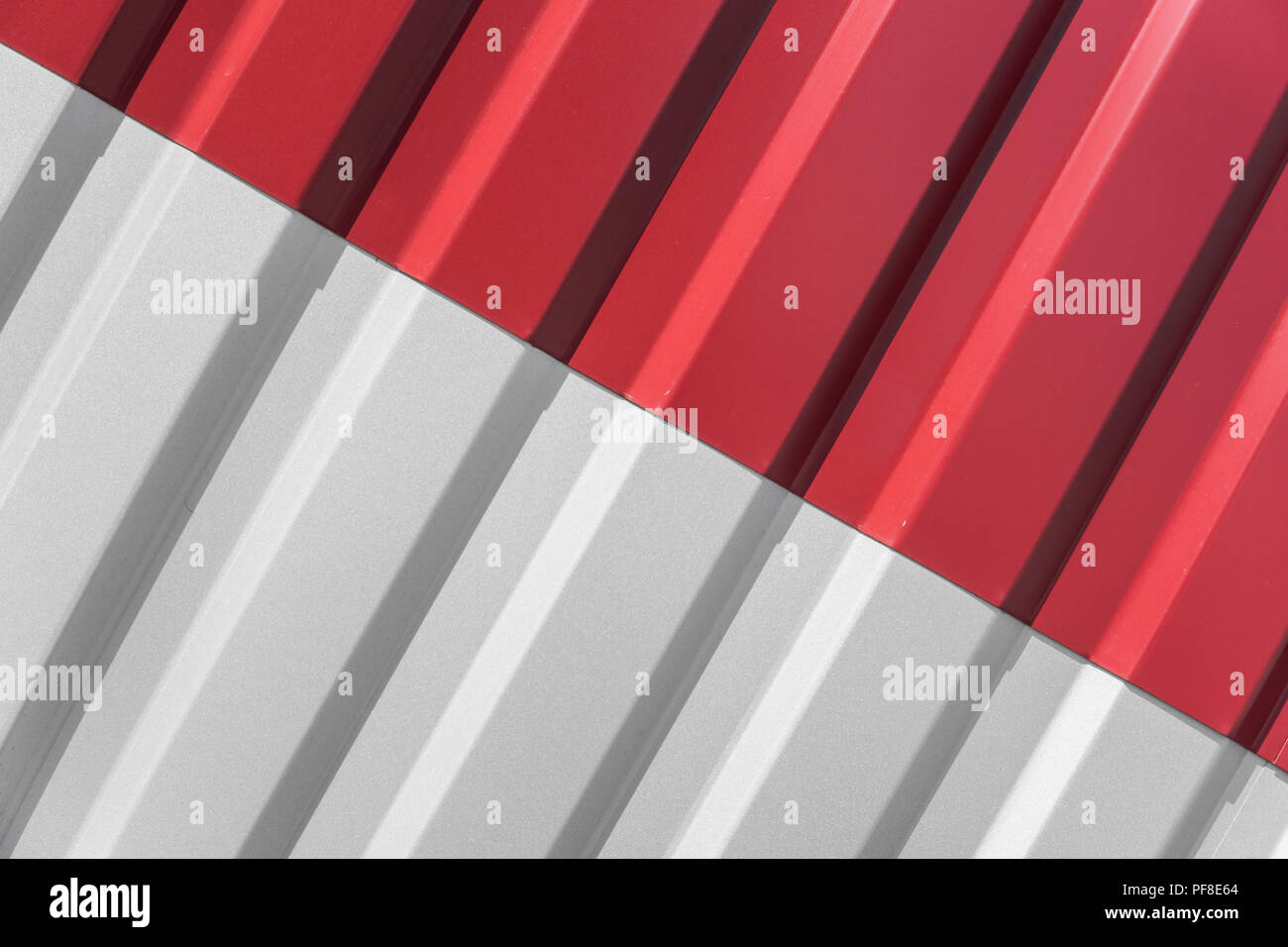 Metal white and red sheet for industrial building and construction ...