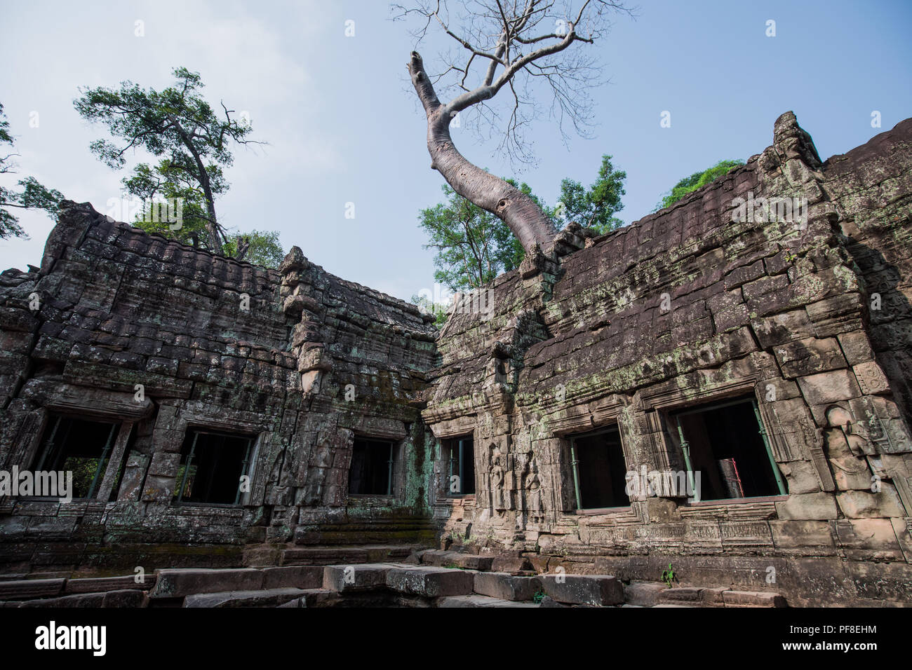 Old temple hi-res stock photography and images - Alamy