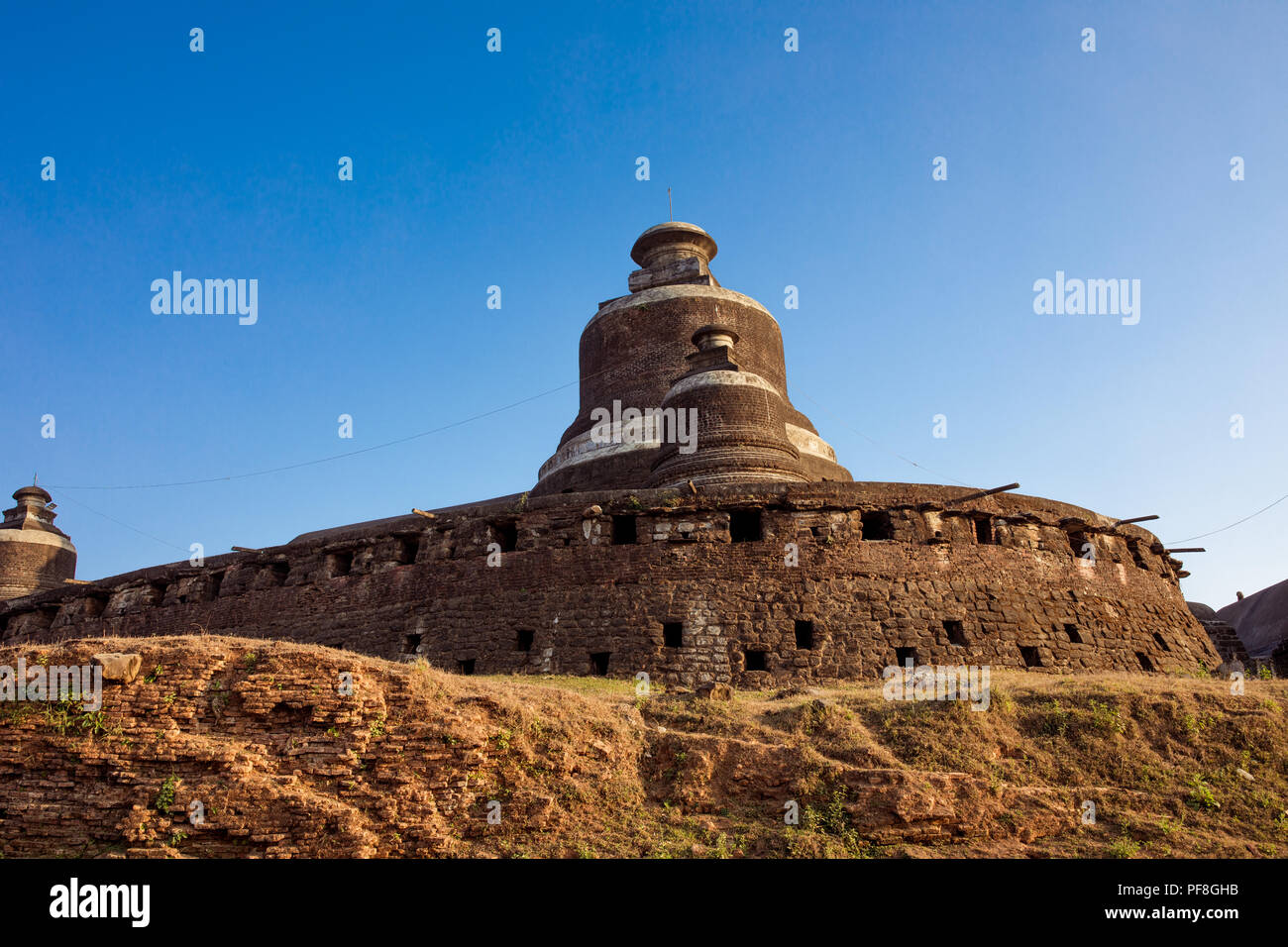 A temple surrounded by nature to pray to buddha from sunrise to sunset ...