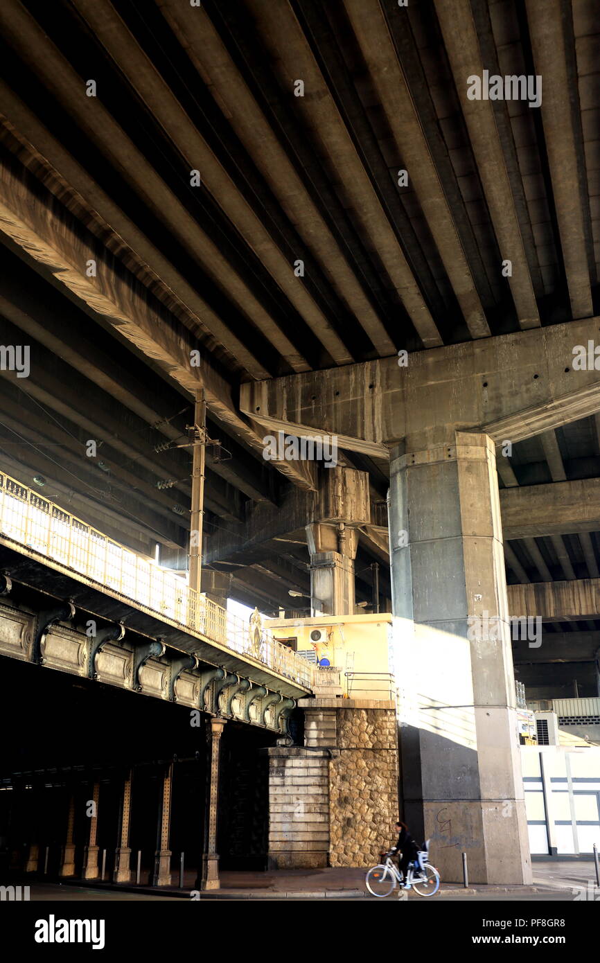 Nice bridge hi-res stock photography and images - Alamy