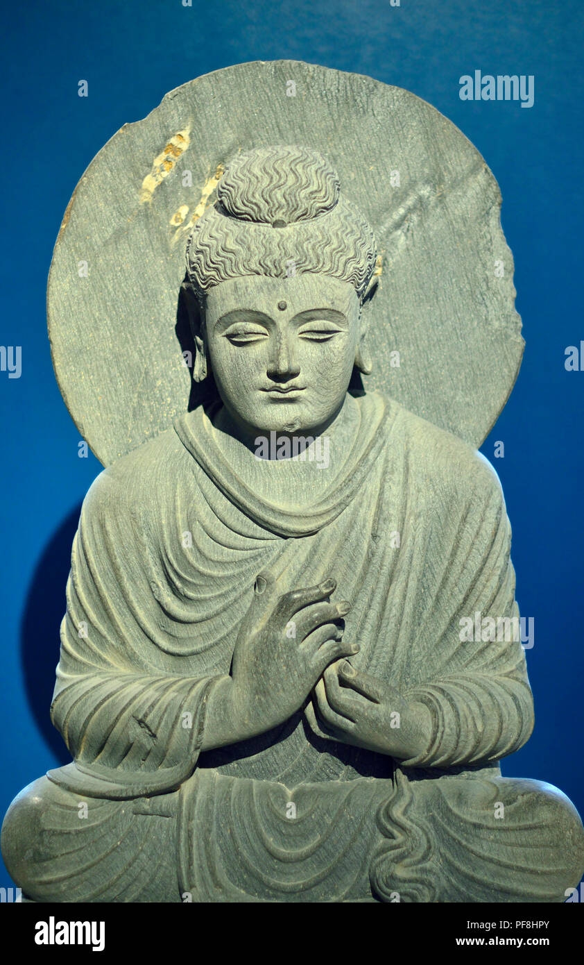 Buddha Preaching The First Sermon