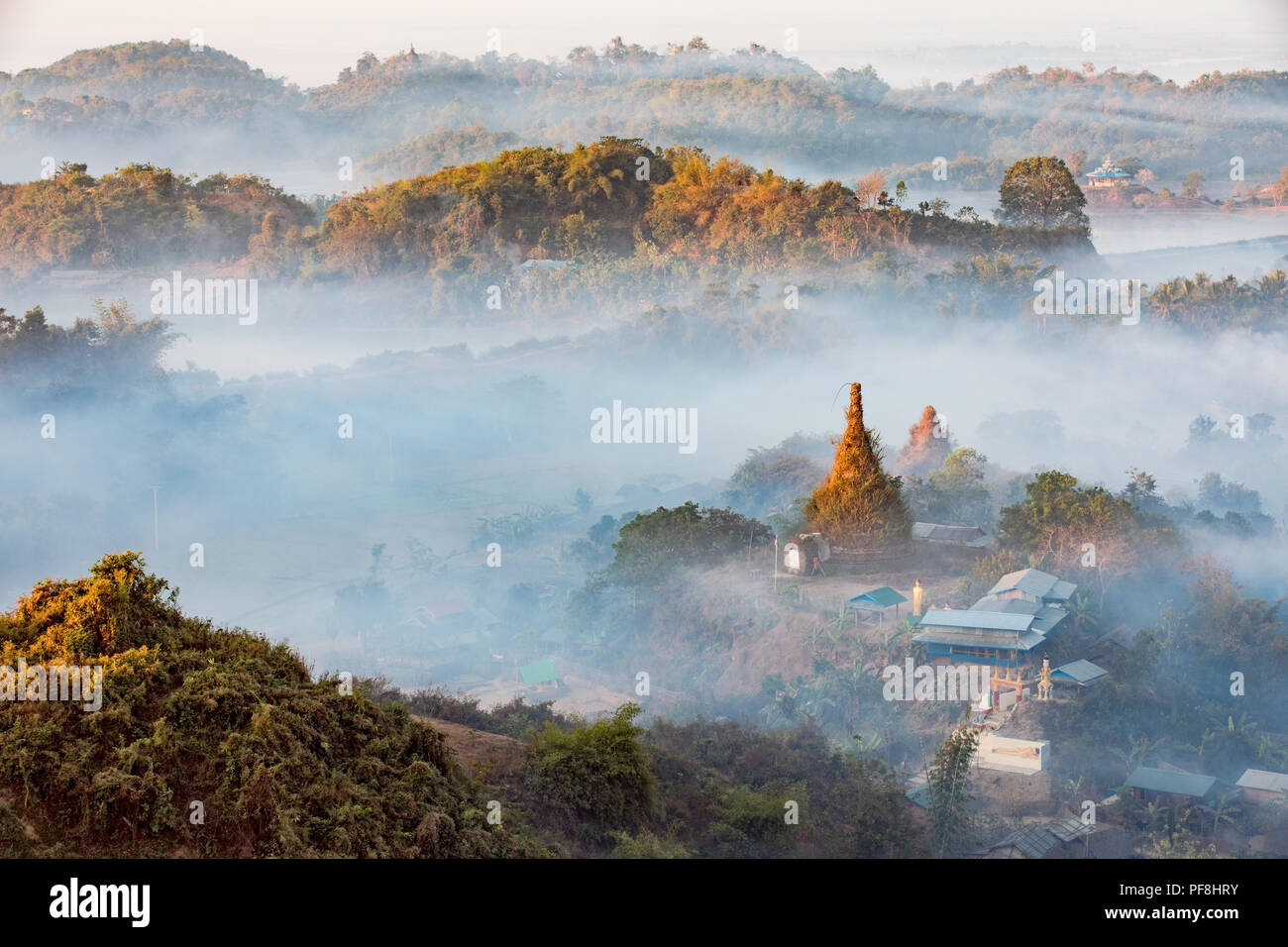 Myanmar indian temple hi-res stock photography and images - Alamy