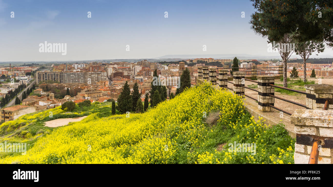 Viewing platform and cityscape of Tudela, Spain Stock Photo - Alamy