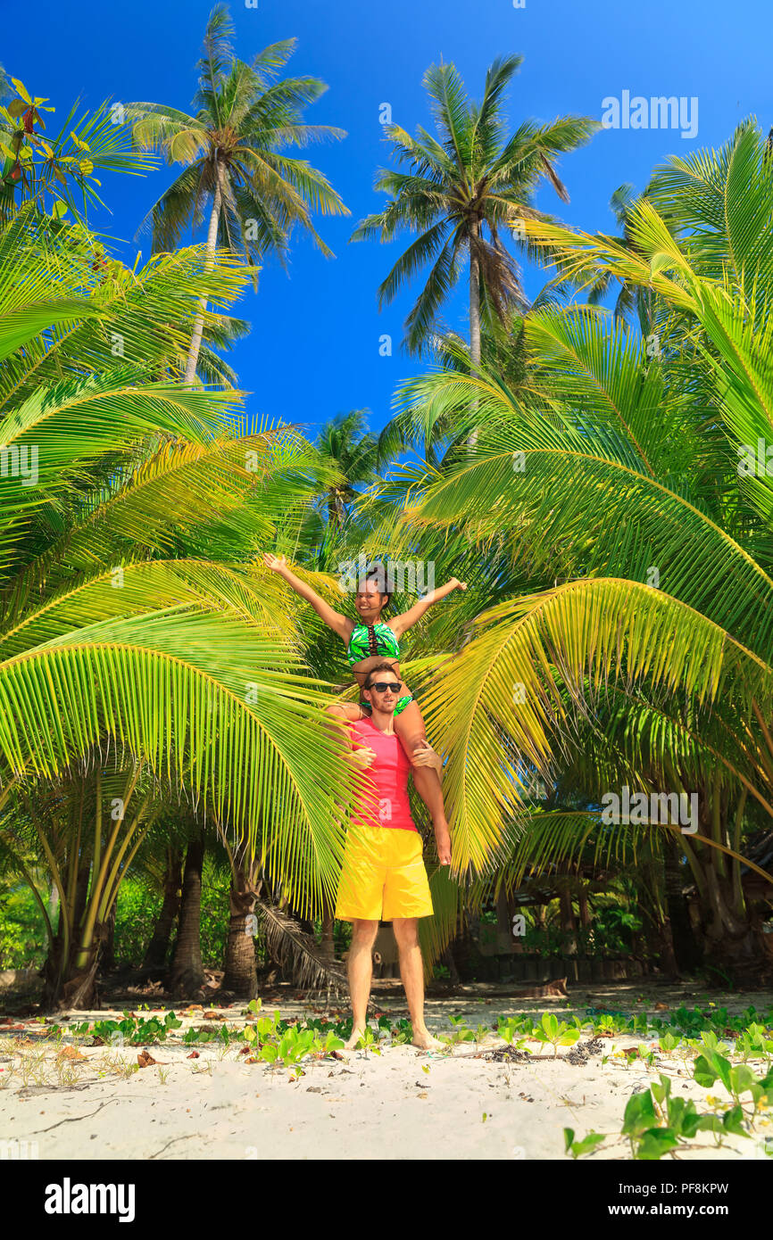 Loving couple tourist enjoy honeymoon vacation on the tropical beach ...
