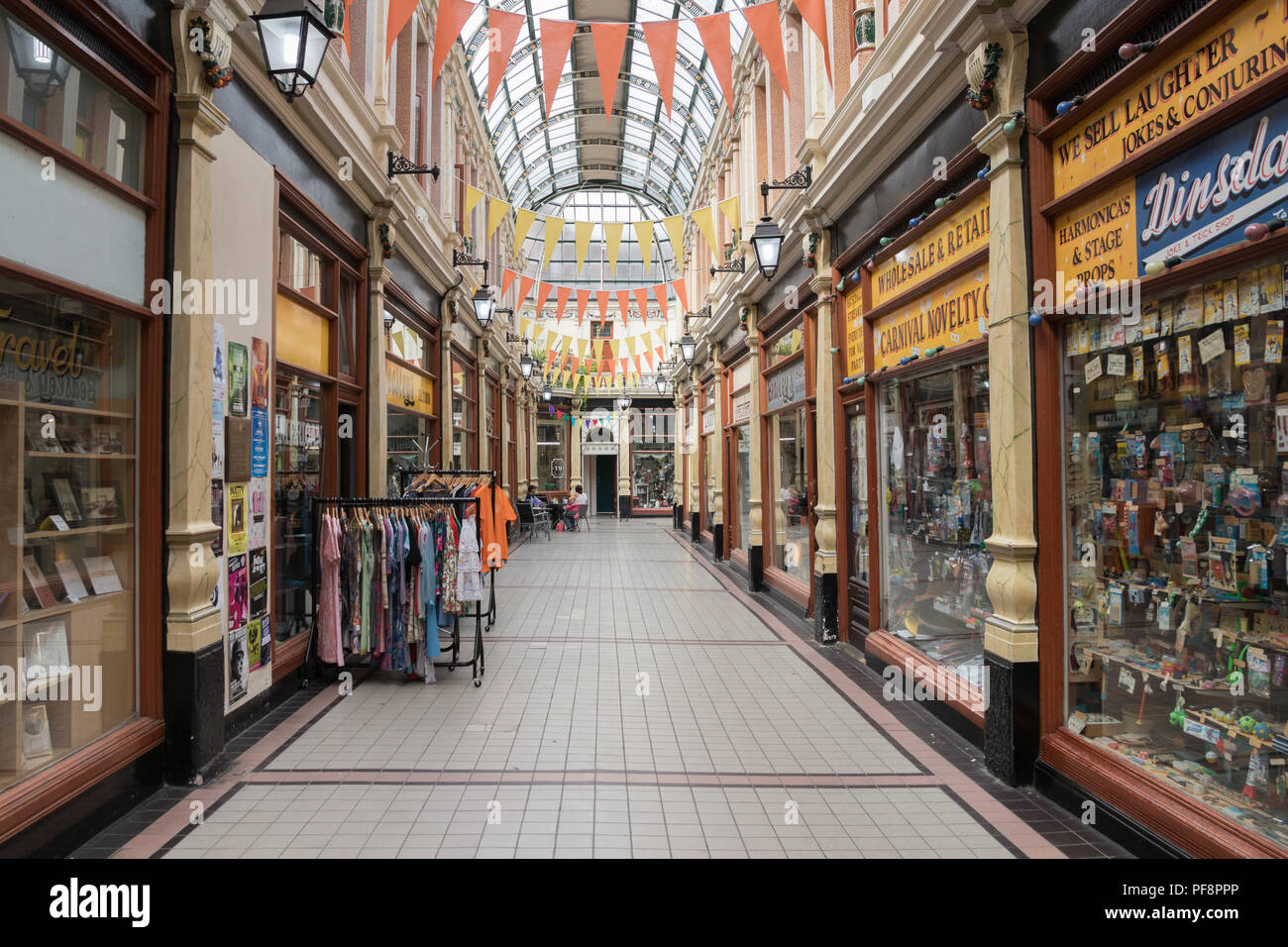 Hull hepworths arcade hi-res stock photography and images - Alamy