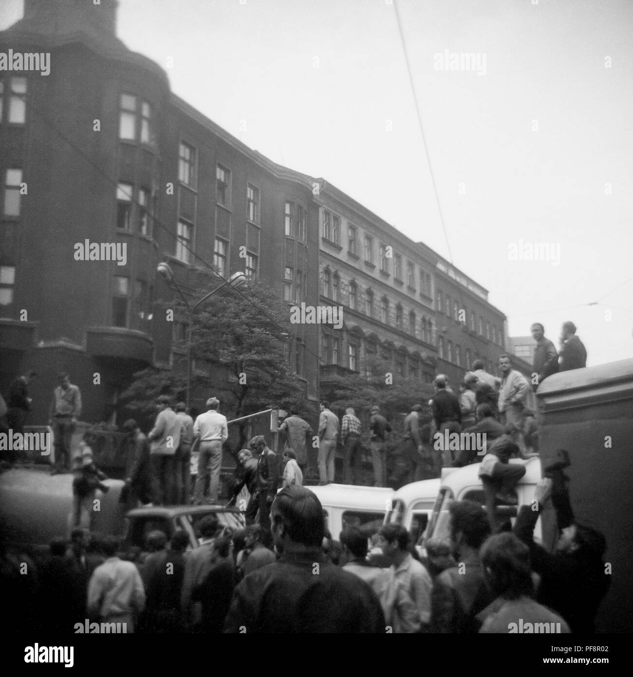 Soviet invasion to czechoslovakia Black and White Stock Photos & Images ...