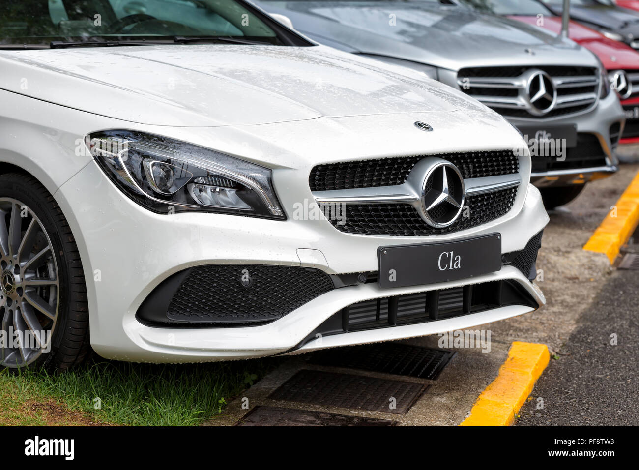 Spain car dealer hi-res stock photography and images - Alamy
