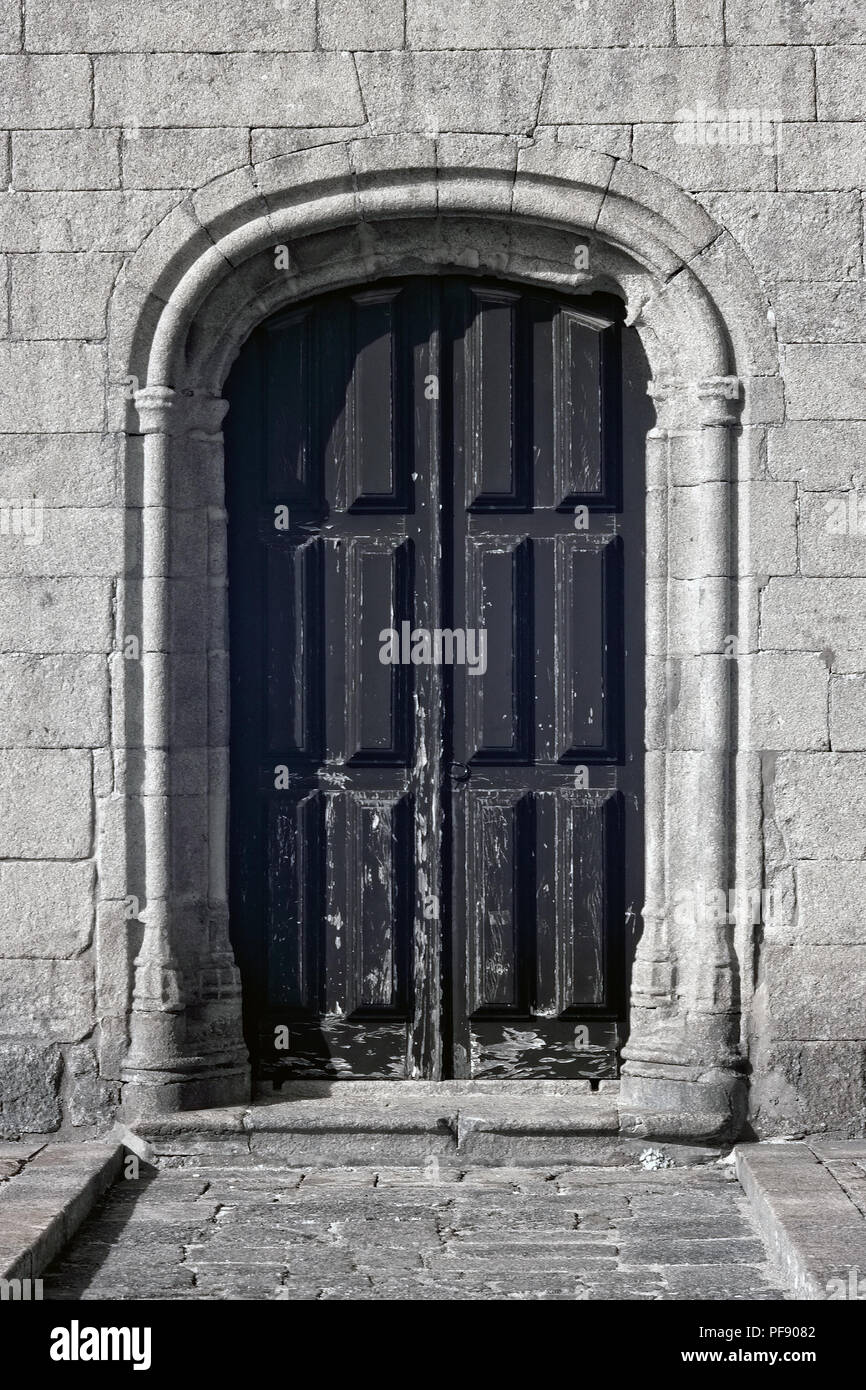 Lateral entry portal hi-res stock photography and images - Alamy