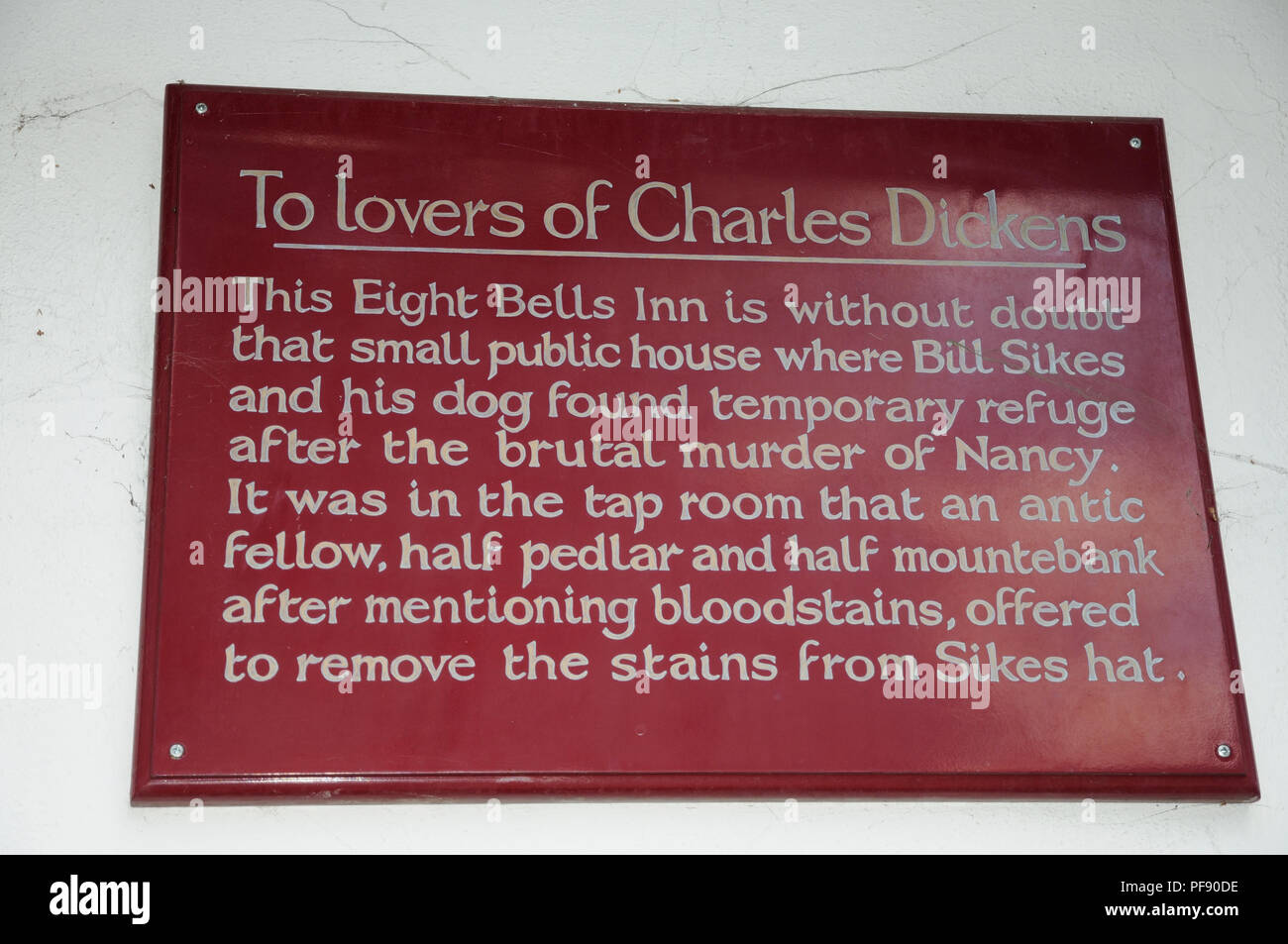 17th century inn pub sign hi-res stock photography and images - Alamy