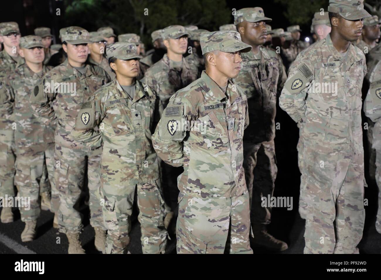 SCHOFIELD BARRACKS, Hawaii – Soldiers from the 536th Support ...