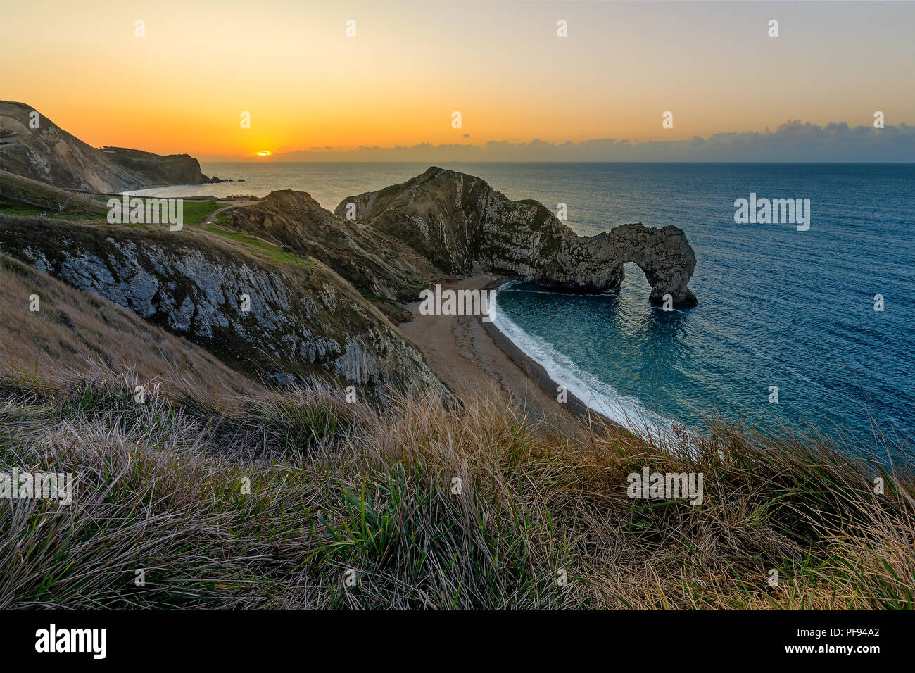 Hike to durdle door hi-res stock photography and images - Alamy