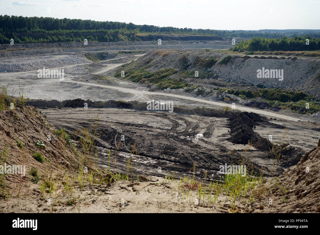 Big quarry hi-res stock photography and images - Alamy