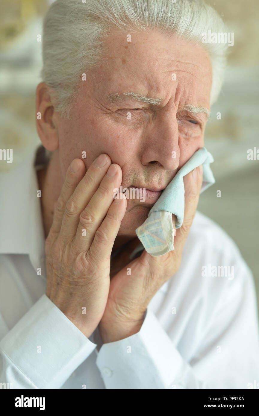 Toothache portrait mature adult hi-res stock photography and images - Alamy