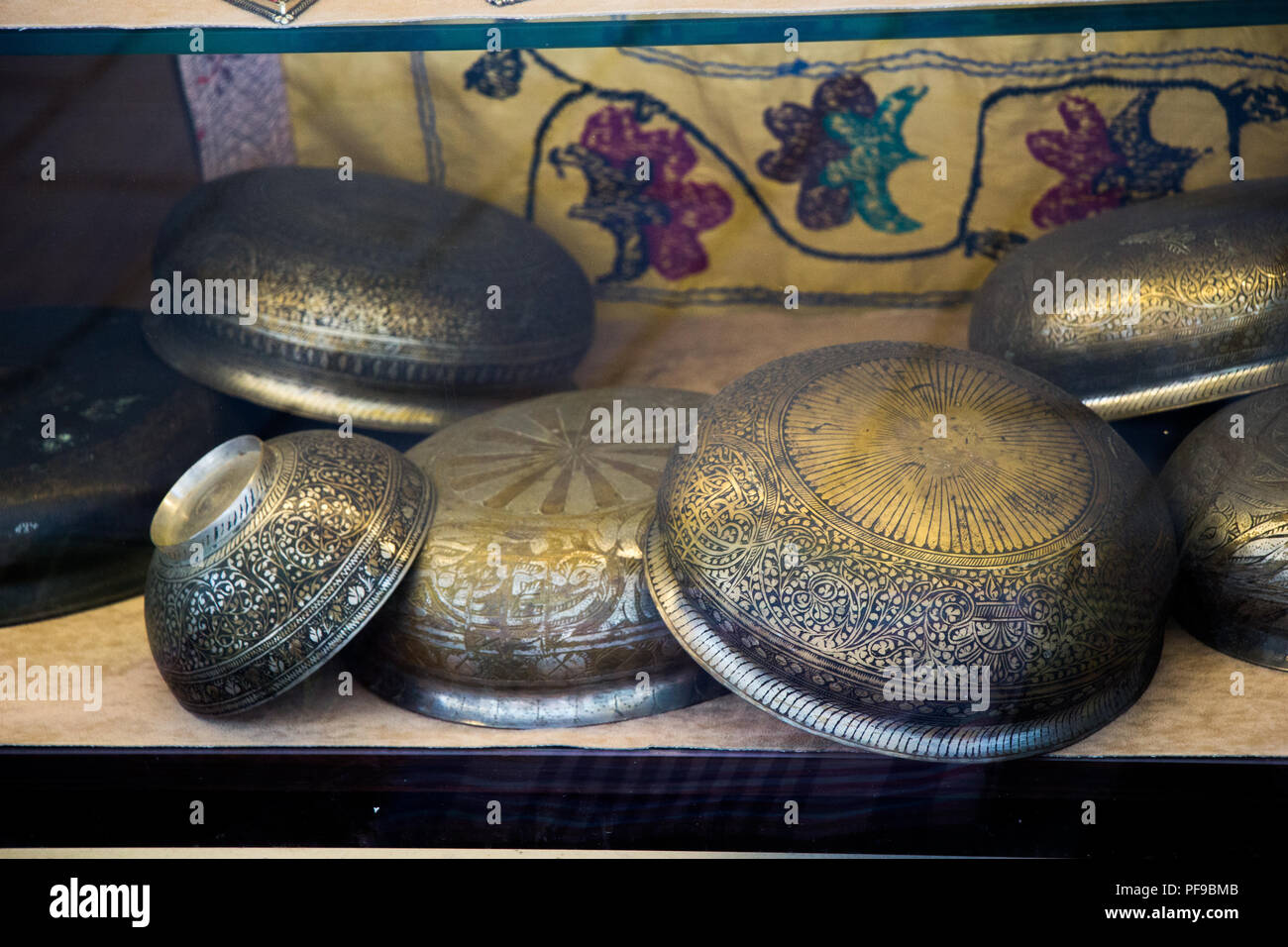 Taditional Turkish metal plates in the view Stock Photo - Alamy