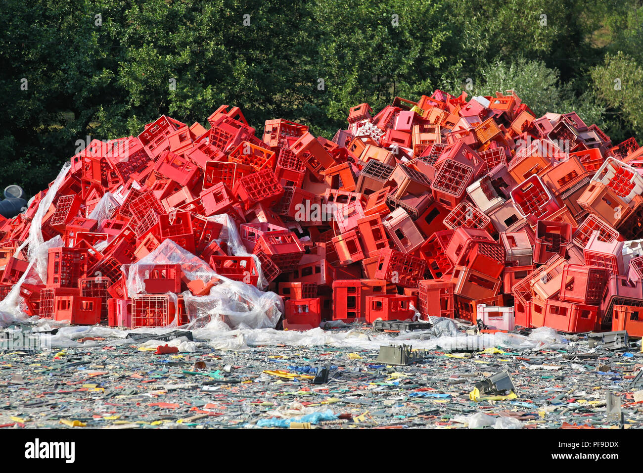 Big bunch of red crates for recycling Stock Photo - Alamy