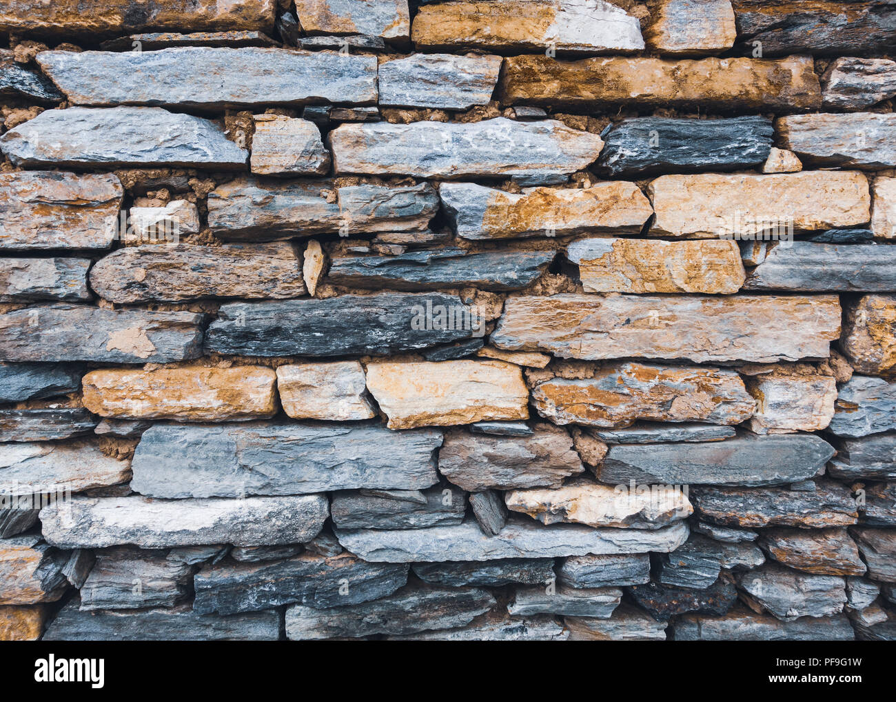 Stone and mud house hi-res stock photography and images - Alamy