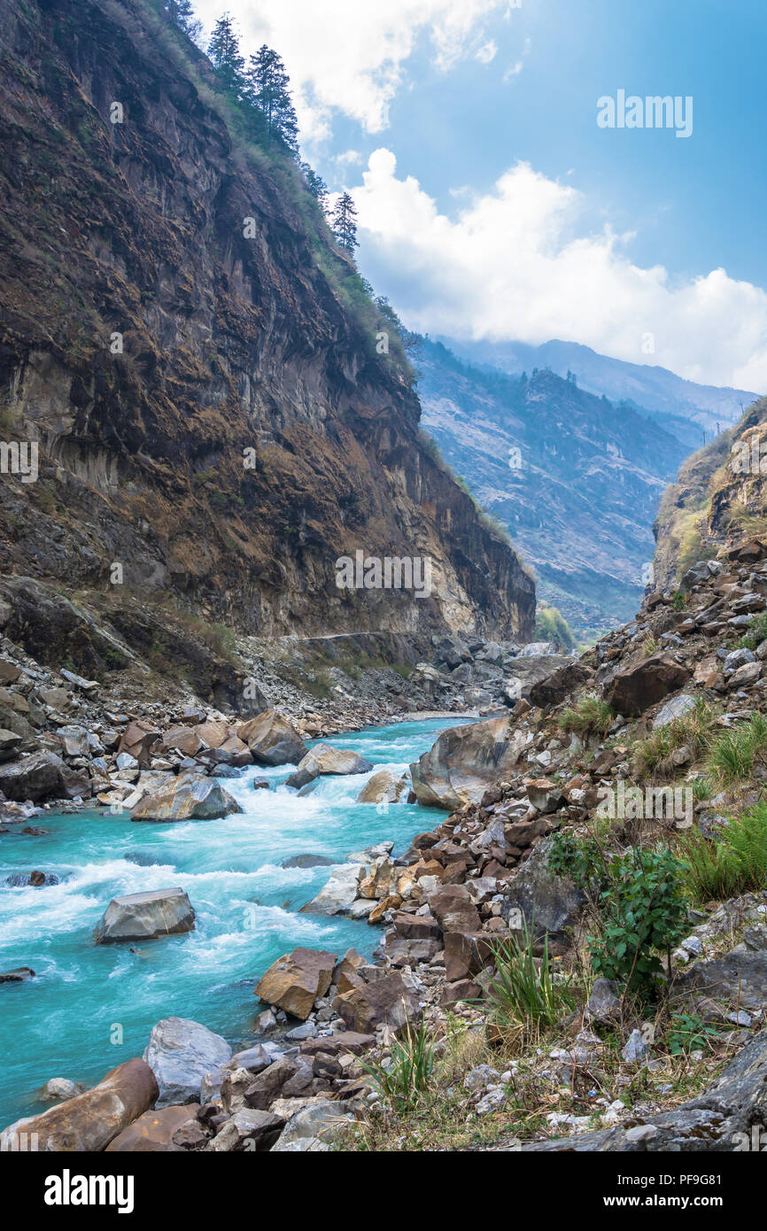 Deep gorge in yunnan hi-res stock photography and images - Alamy