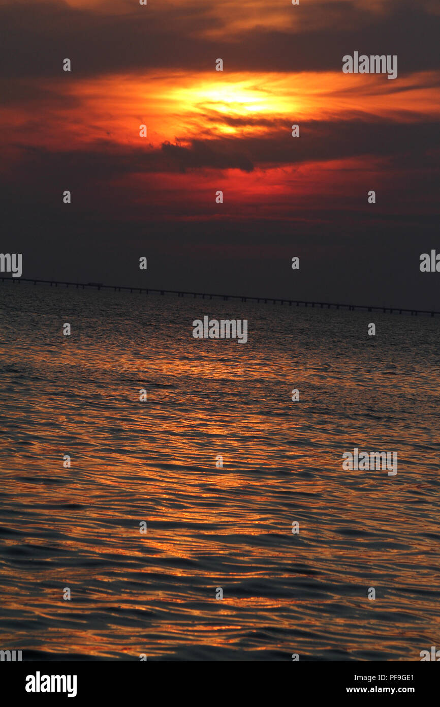 Sunset over chesapeake bay bridge hi-res stock photography and images ...