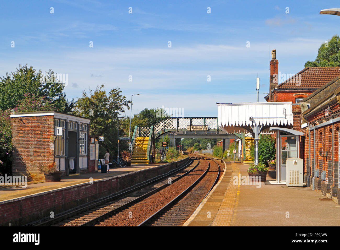 Norwich to great yarmouth train hi-res stock photography and images - Alamy