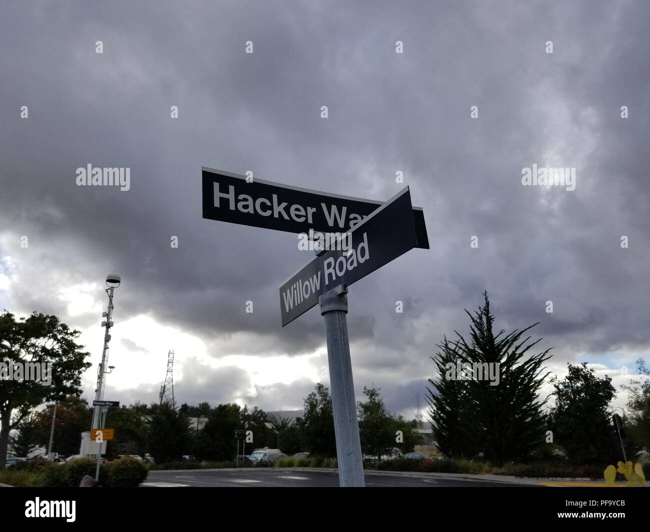 Willow park facebook hi-res stock photography and images - Alamy