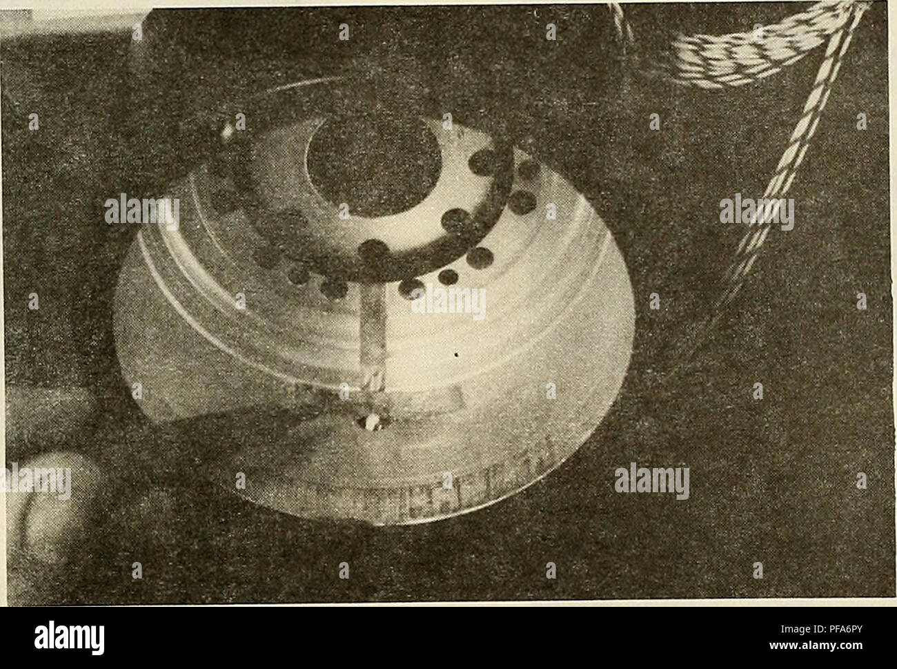 This work details the design and development of an underwater ...