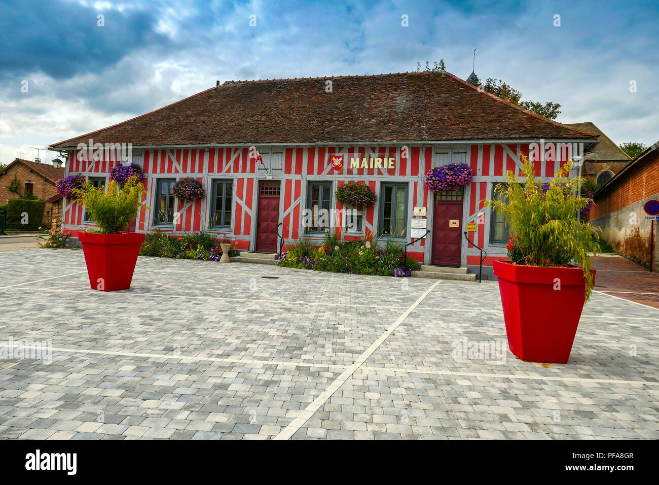 Aube region hi-res stock photography and images - Alamy