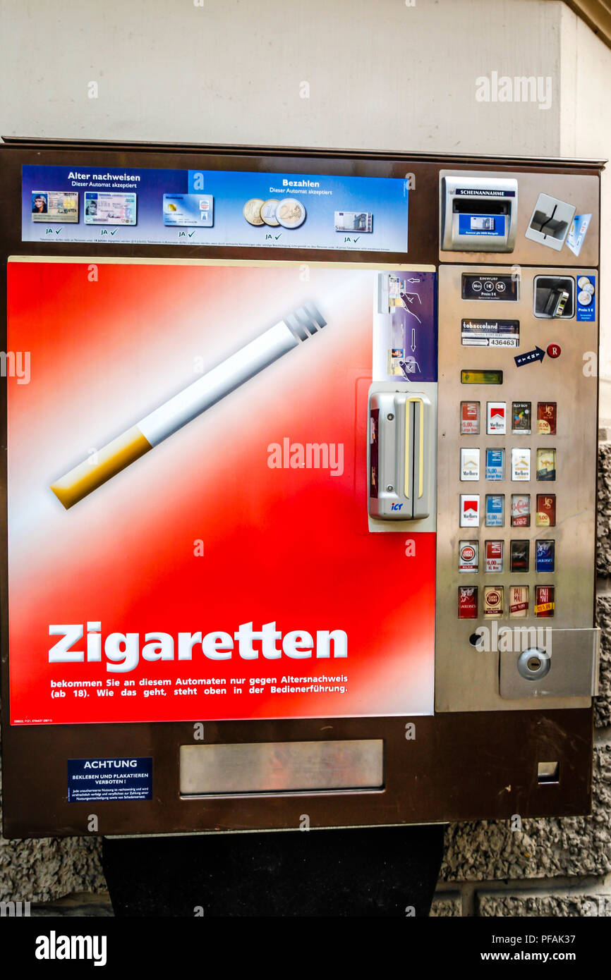 Tobacco vending hi-res stock photography and images - Alamy